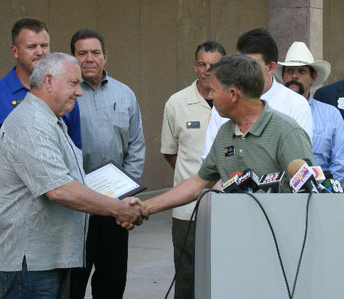 Senate Dems Stick With Leaders As Bizarre GOP Leadership Choices Raise ...